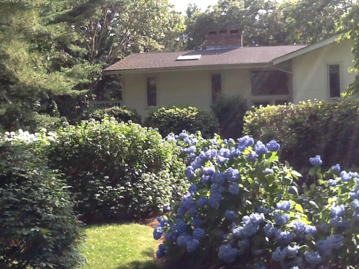Lovely Marion - Wareham, MA