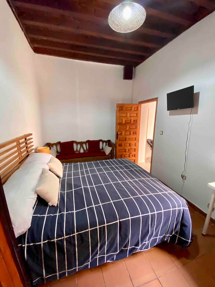 Habitación En Típica Casa Toledana - Toledo