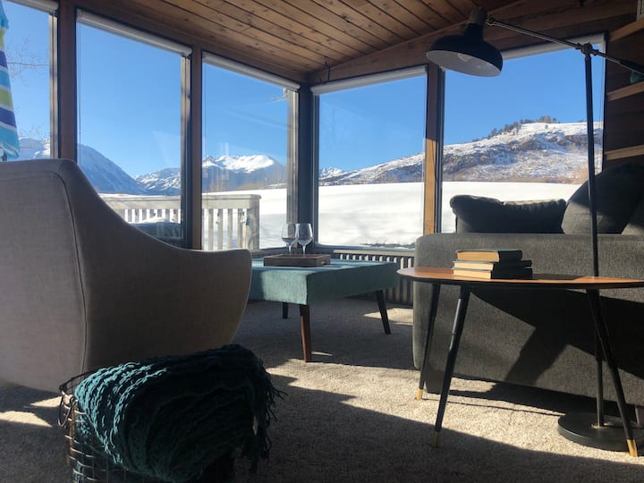 Stunning Views, Gorgeous Home, Near Everything! - Silverthorne, CO