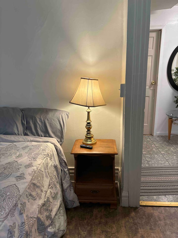 Private Cozy Spot, - Rochester, NY