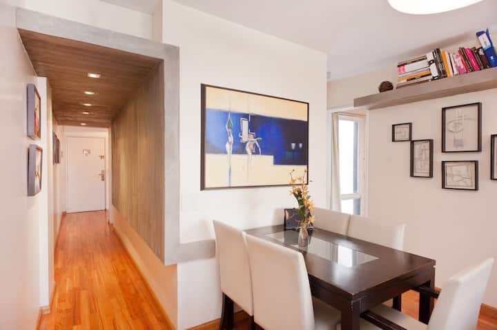 Bright 2-br In Recoleta: Modern W/ Balcony 'N Desk - Buenos Aires