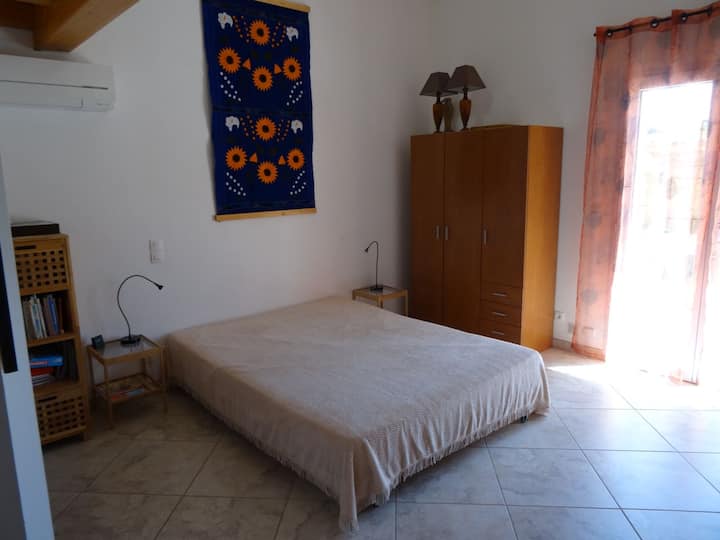 Studio à Hyères Près De La Plage De L'almanarre. - Plage de Porquerolles