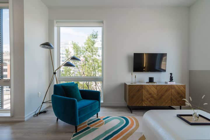 Abode | Xs House | Convention Center 2-bedroom - Philadelphia County, PA
