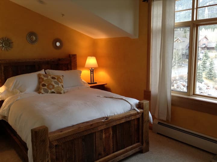 Cool, Contemporary 3br In Meadow! - Big Sky, MT