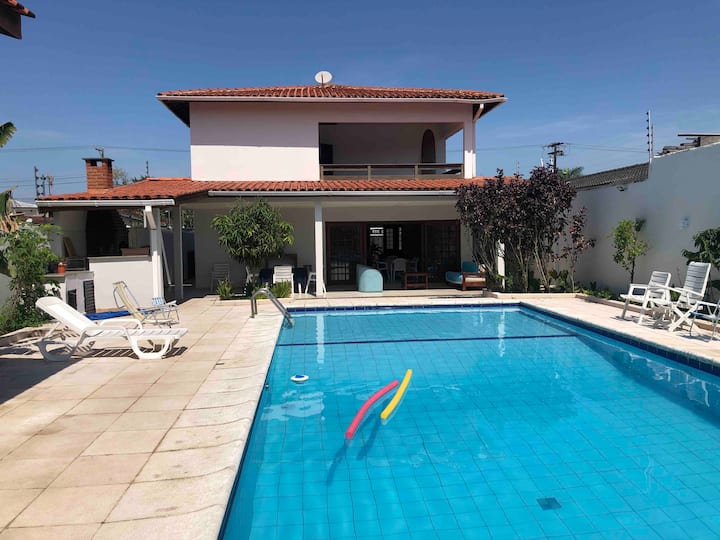 Belíssima Casa Na Enseada - Guarujá