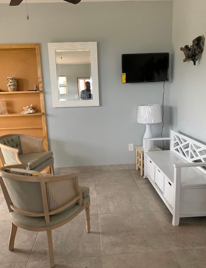 Darren’s House@carvel’s - Nassau