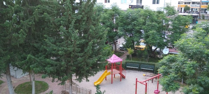 Antalya ŞEhir Merkezinde 2 Yatak Odası, 1 Salon. - Antalya