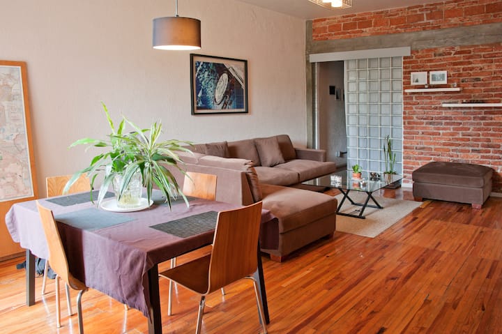 Live Mexico City Like A Small Town - Mexico City