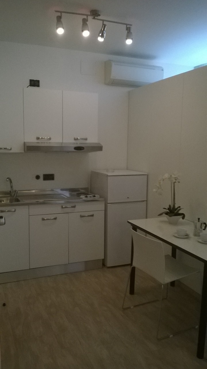 Spazioso Monolocale Vicino Centro - Padoue