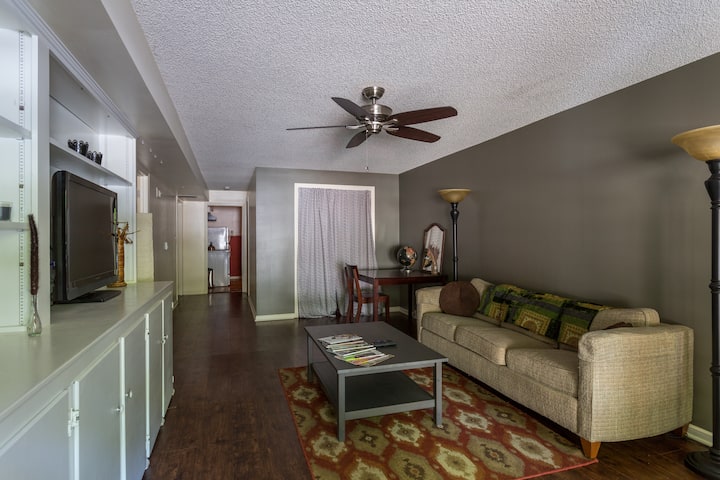 Cozy Lowerlevel Apartment On Cul-de-sac Near Lake. - Weaverville, NC