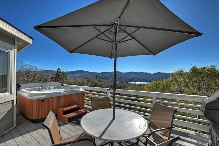 Paradise Peak, Stunning Lake Views & Hottub - Lake Arrowhead, CA