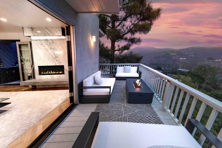 Luxury Brentwood Home With Stunning Views - Santa Monica