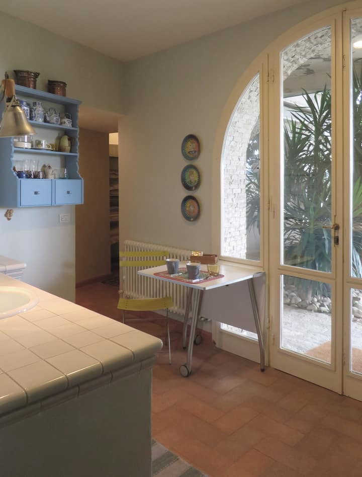 Un Giardino Incentro - 耶西