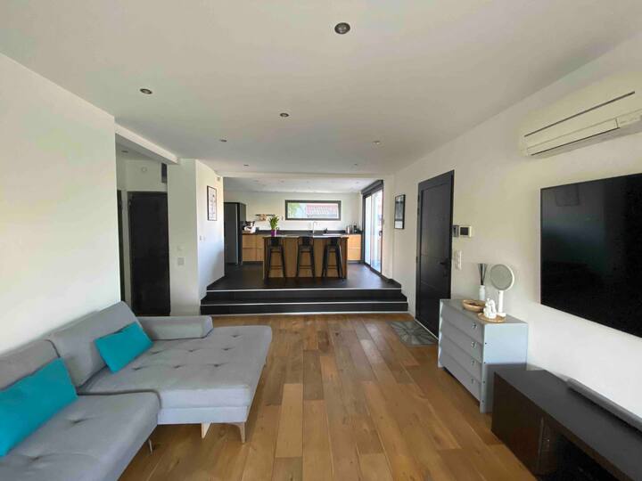 Maison Moderne Sur La Côte - Pierrefeu-du-Var