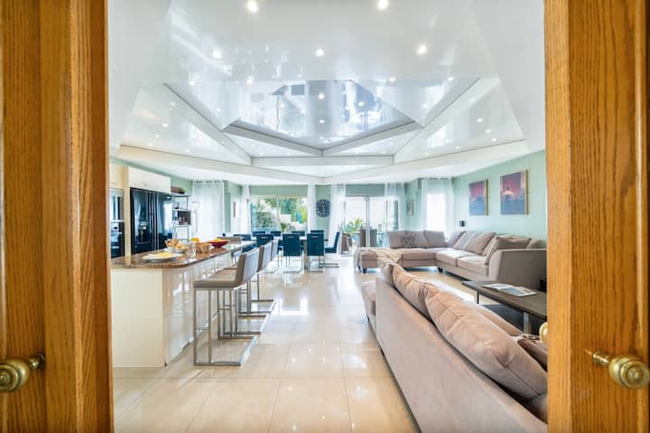 Unique!villa Boron: Vue Mer, Piscine Et Jacuzzi - Saint-Jean-Cap-Ferrat