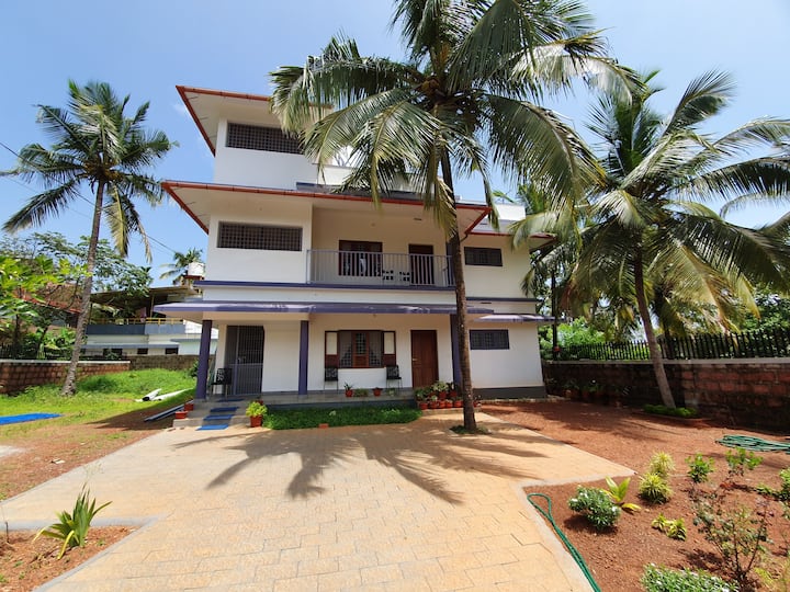 Monsoon Apartment - Kannur