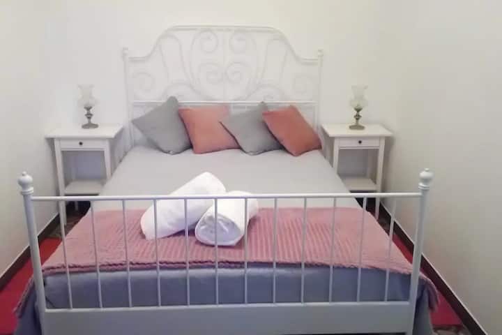 Quarto Rosa - Alojamento Local - Sanlúcar de Guadiana