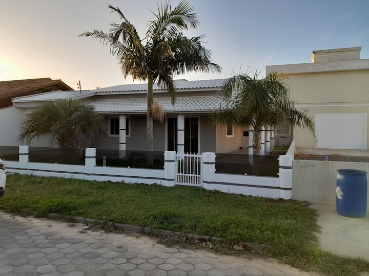 Desfrute De Momentos Agradável Num Paraíso - Laguna