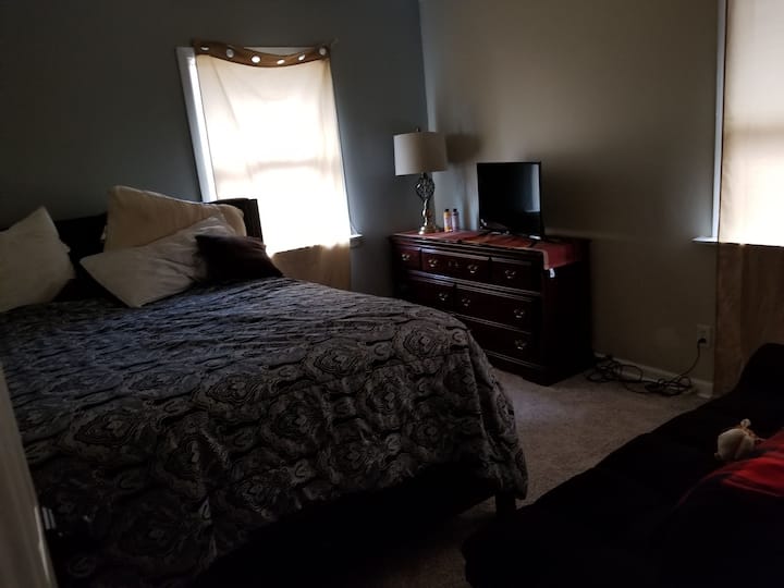 Relocating Stay Tuned - Hobart, IN