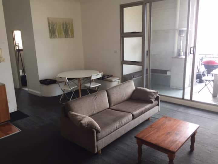 2 Bedrm 2 Bathrm Apartment In Convenient Location - Surry Hills