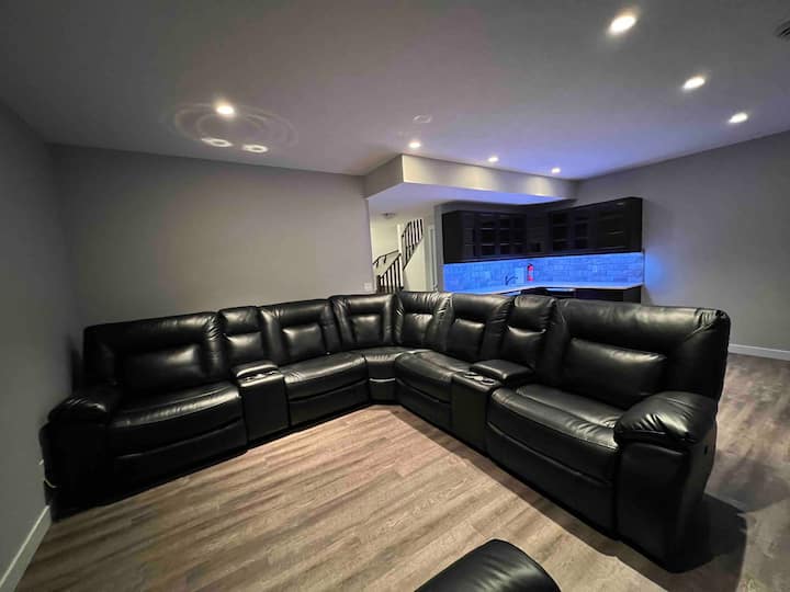Home Away From Home! - Cochrane