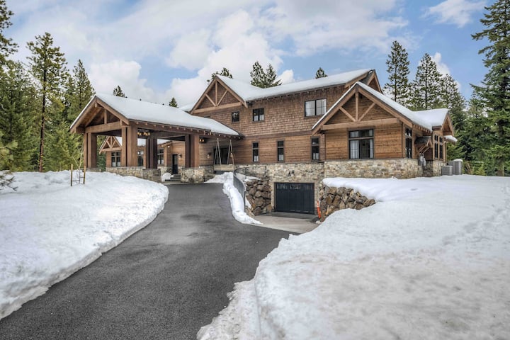 Stunning Suncadia Retreat At Darrows Pond - Pool - Cle Elum, WA
