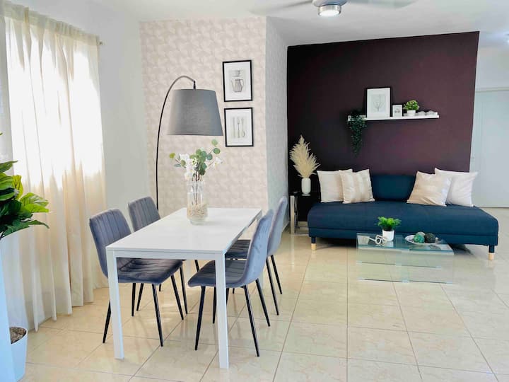 Ac Livingroom Apt 2nd Floor, 1br+ Sofa+ Park Views - Santo Domingo