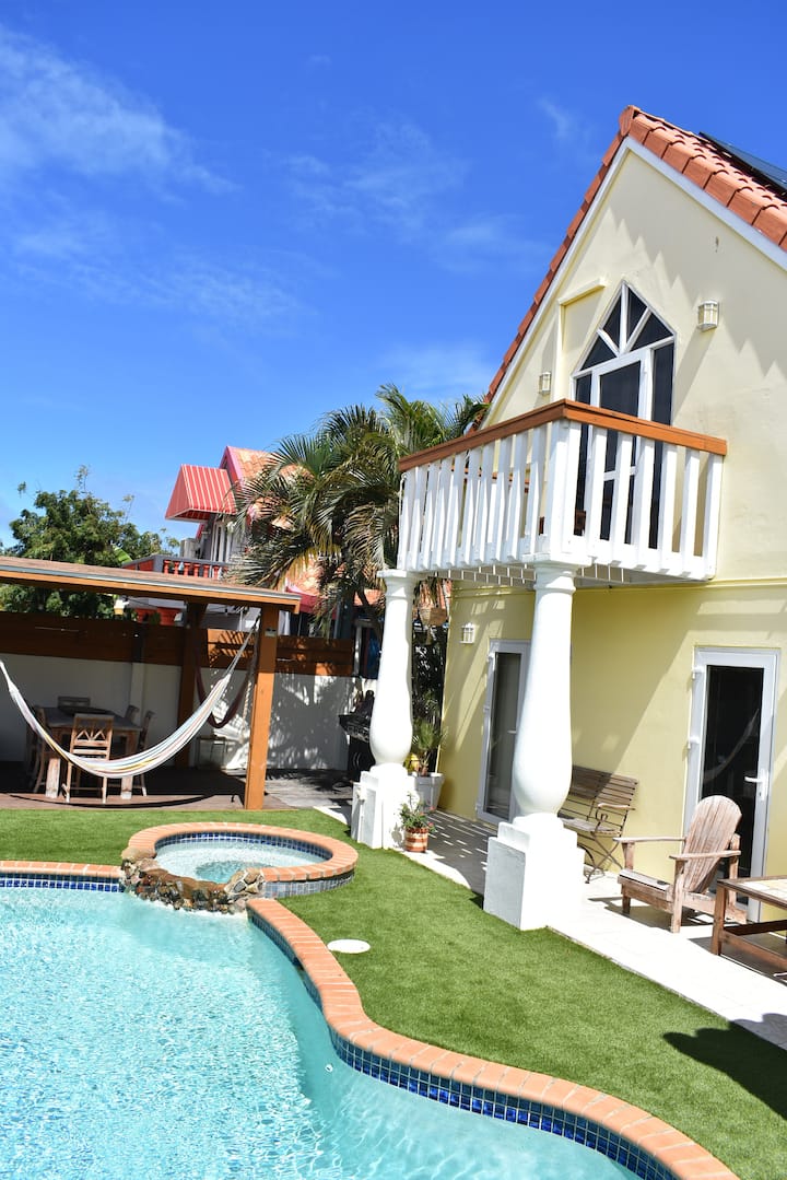 Privé Familie Huis Met Zwembad & Jacuzzi @ Beach. - Aruba