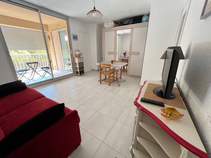 Plage Studio 5 Personnes 
66750. - Saint-Cyprien Plage