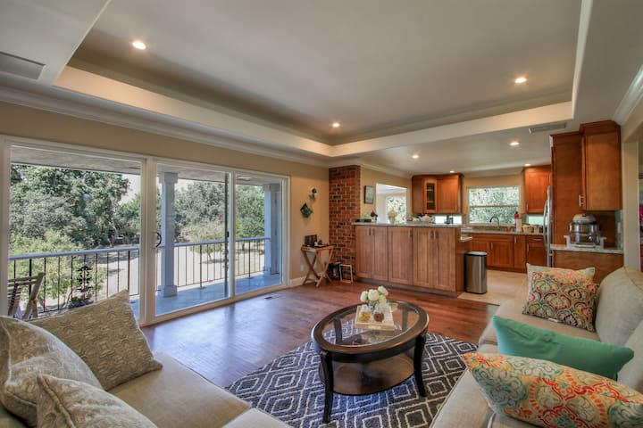 2500 Sq Ft 5 Star Hotel Quality Stay W/4bedroom - 康科德