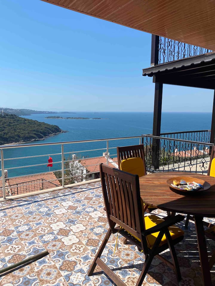 Bodrum Boğaziçi Manzaralı Kiralık - Güllük