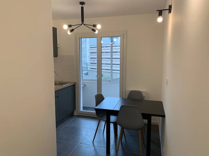 Grenoble Centre Champon Chambre Balcon Iii - Grenoble
