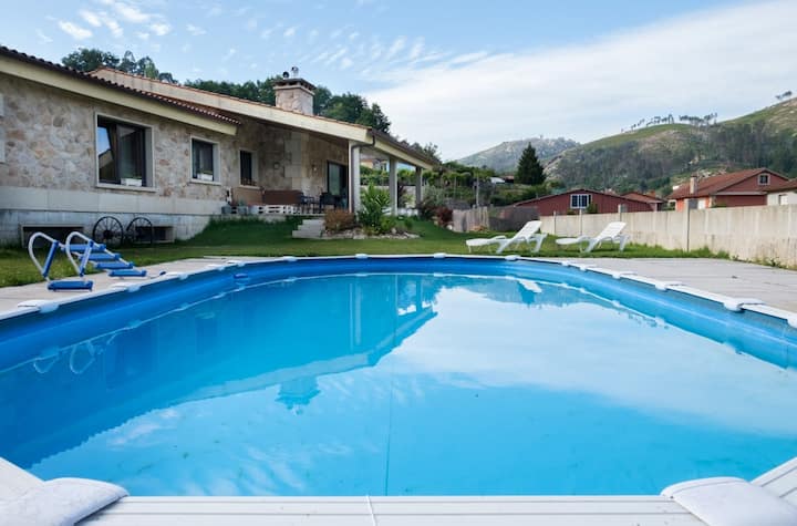 Vila Compostela - Monção