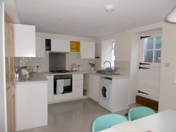 51 High Street, Alderney, Self-catering - Guernsey