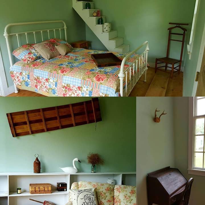 Luxury Camping In A Cozy Guest Cottage - Corinth, NY