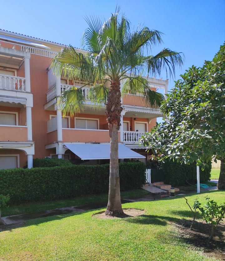 Precioso Apartamento En Residencial Con Piscina - Denia