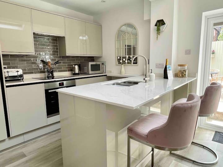 Stylish Property Close To York City Centre - York