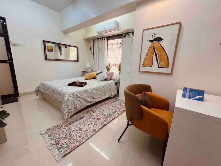 *Spacious Modern Studio*bandra W* -