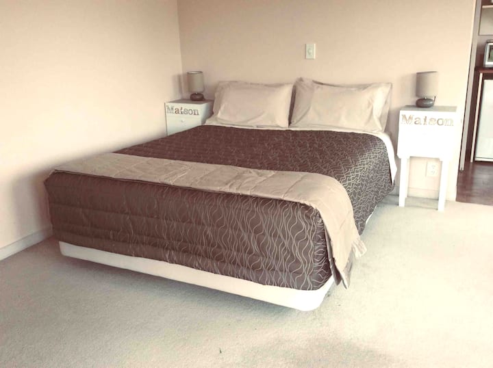 Carrickfergus Cottage Unit 1 - Harihari