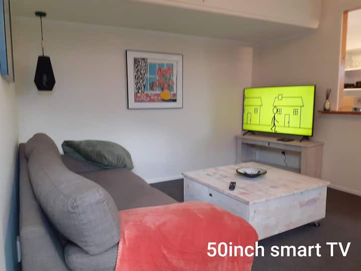 Vale Road Apartment - So Close To The Town Basin! - Whangārei
