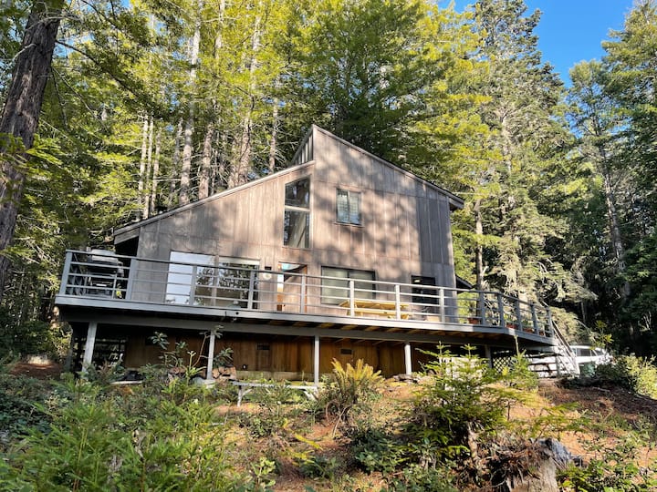 Dog Friendly Cabin In Redwood Forest W/ocean View - Sea Ranch, CA
