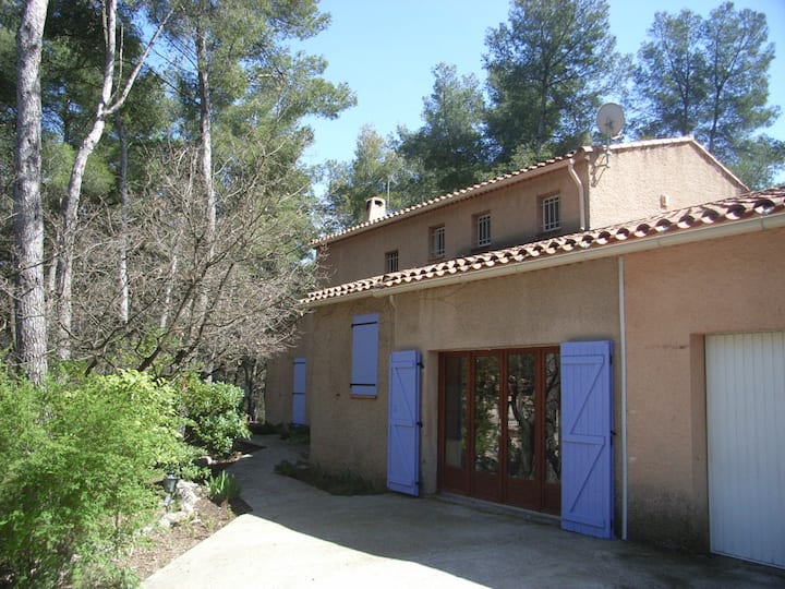 Reading Nook-4 Bed Home + Pool. - Fuveau