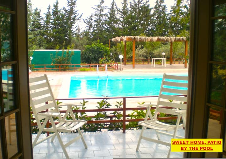 Sweet Home,  Piscine D' Eau Salée En Sicile - Balestrate