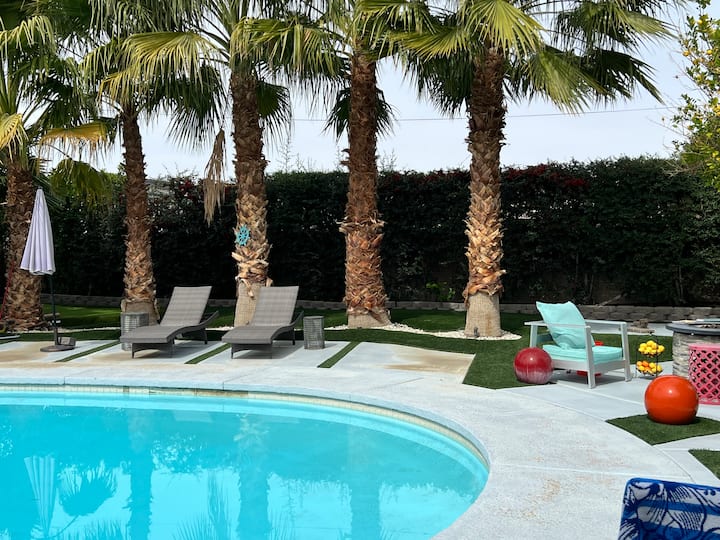 Blueways Vacation! - Cathedral City, CA