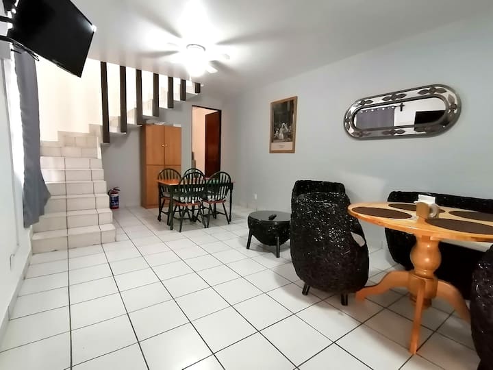2 Pisos. 2 Habs. 4 Camas 1 Baño Cocina Netflix - Oaxaca