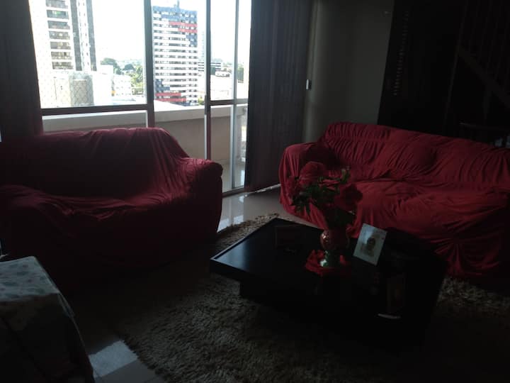 Apartamento De Cobertura Muito Espaçoso. - Várzea Grande