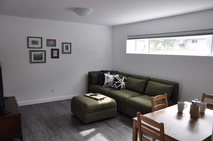 Whitehorse Black House - Whitehorse