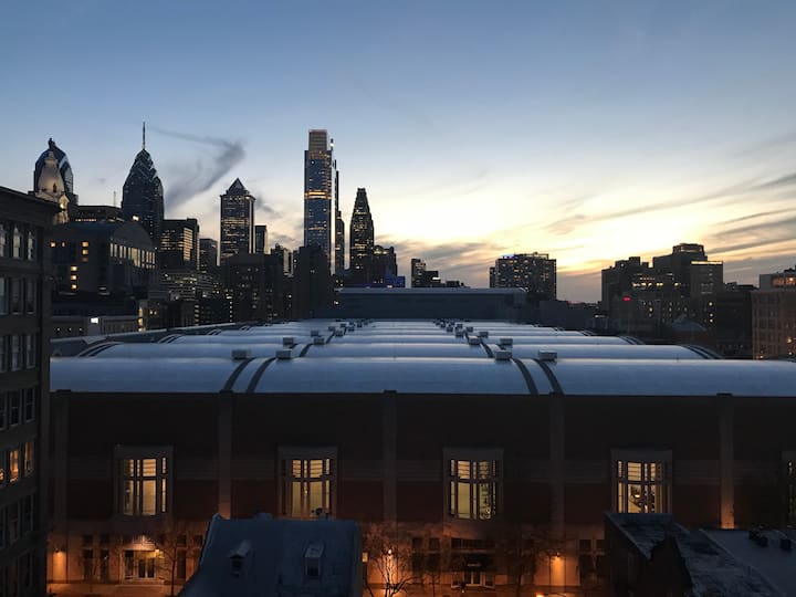 Philadelphia Convention Center & Reading Terminal2 - Pebble Beach, Philadelphia