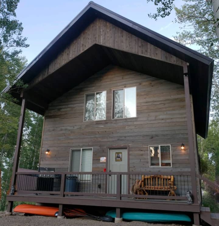 15 Miles To Yellowstone, Free Wifi, Ac, Fireplace - Island Park, ID