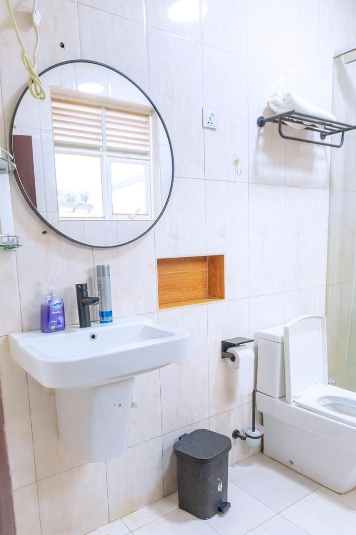 Simba Townhouse (Hobe) - Kigali